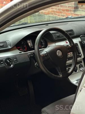 Pelēks Volkswagen Passat B6 2006 Cēsis, ar dzinēja tilpumu 2.00 L un nobraukumu 332 tūkst. km par 1990 €, foto 13 vietnē AUTOMOTO.COM.LV
