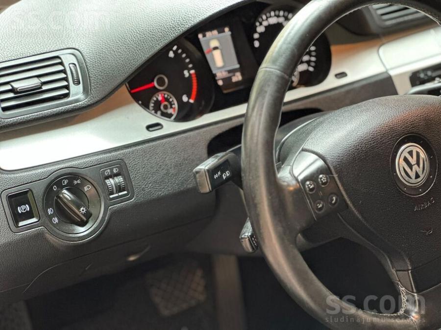 Pelēks Volkswagen Passat B6 2006 Cēsis, ar dzinēja tilpumu 2.00 L un nobraukumu 332 tūkst. km par 1990 €, foto 14 vietnē AUTOMOTO.COM.LV