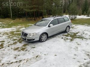 Pelēks Volkswagen Passat B6 2006 Rīga, ar dzinēja tilpumu 2.00 L un nobraukumu 330 tūkst. km par 1850 €, foto  vietnē AUTOMOTO.COM.LV