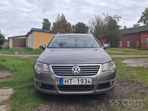 Grey Volkswagen Passat B6 2006 in Liepaja, with an engine capacity of 1.90 L and mileage of 302 thousand km for 1650 €, photo 1 on AUTOMOTO.COM.LV