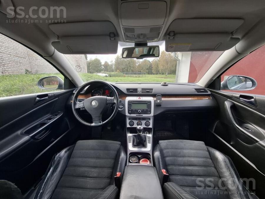 Grey Volkswagen Passat B6 2006 in Liepaja, with an engine capacity of 1.90 L and mileage of 302 thousand km for 1650 €, photo 4 on AUTOMOTO.COM.LV