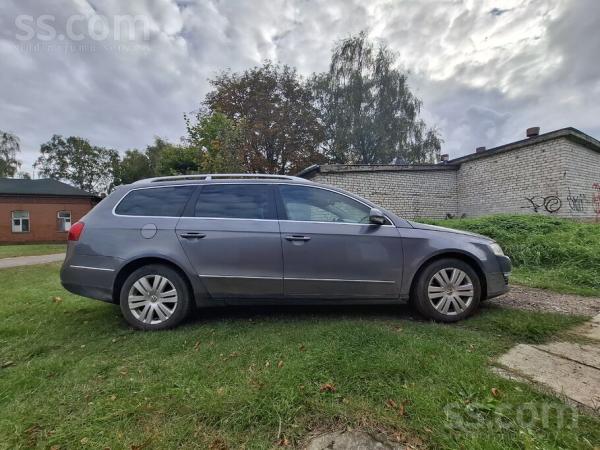 Grey Volkswagen Passat B6 2006 in Liepaja, with an engine capacity of 1.90 L and mileage of 302 thousand km for 1650 €, photo 7 on AUTOMOTO.COM.LV