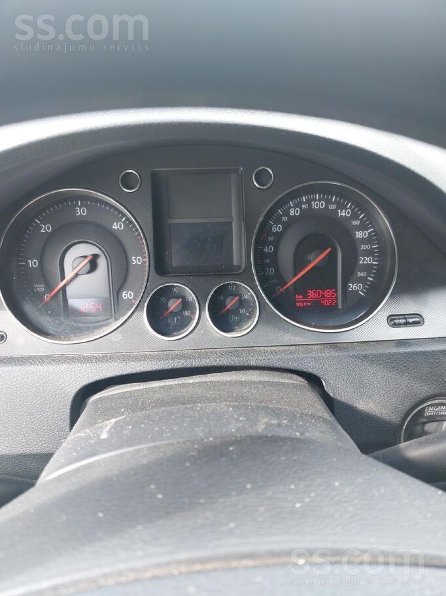 Pelēks Volkswagen Passat B6 2006 Rīga, ar dzinēja tilpumu 2.00 L un nobraukumu 360 tūkst. km par 650 €, foto 6 vietnē AUTOMOTO.COM.LV