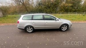 Volkswagen Passat B6 2006 Rīga vietnē Pelēks Volkswagen Passat B6 2006 Rīga, ar dzinēja tilpumu 2.00 L un nobraukumu 307 tūkst. km par 1700 €, foto 1 vietnē AUTOMOTO.COM.LV