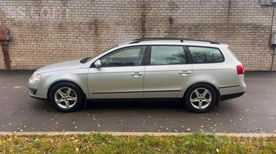 Pelēks Volkswagen Passat B6 2006 Rīga, ar dzinēja tilpumu 2.00 L un nobraukumu 307 tūkst. km par 1700 €, foto 9 vietnē AUTOMOTO.COM.LV