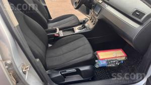 Pelēks Volkswagen Passat B6 2006 Rīga, ar dzinēja tilpumu 2.00 L un nobraukumu 307 tūkst. km par 1700 €, foto 13 vietnē AUTOMOTO.COM.LV