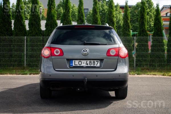 Pelēks Volkswagen Passat B6 2007 Jelgava, ar dzinēja tilpumu 2.00 L un nobraukumu 320 tūkst. km par 2100 €, foto 5 vietnē AUTOMOTO.COM.LV