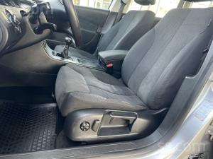 Pelēks Volkswagen Passat B6 2007 Rēzekne, ar dzinēja tilpumu 2.00 L un nobraukumu 313 tūkst. km par 3650 €, foto 13 vietnē AUTOMOTO.COM.LV