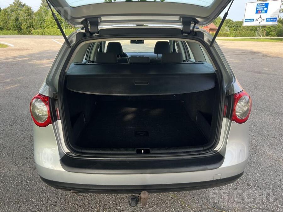 Pelēks Volkswagen Passat B6 2007 Rēzekne, ar dzinēja tilpumu 2.00 L un nobraukumu 313 tūkst. km par 3650 €, foto 17 vietnē AUTOMOTO.COM.LV