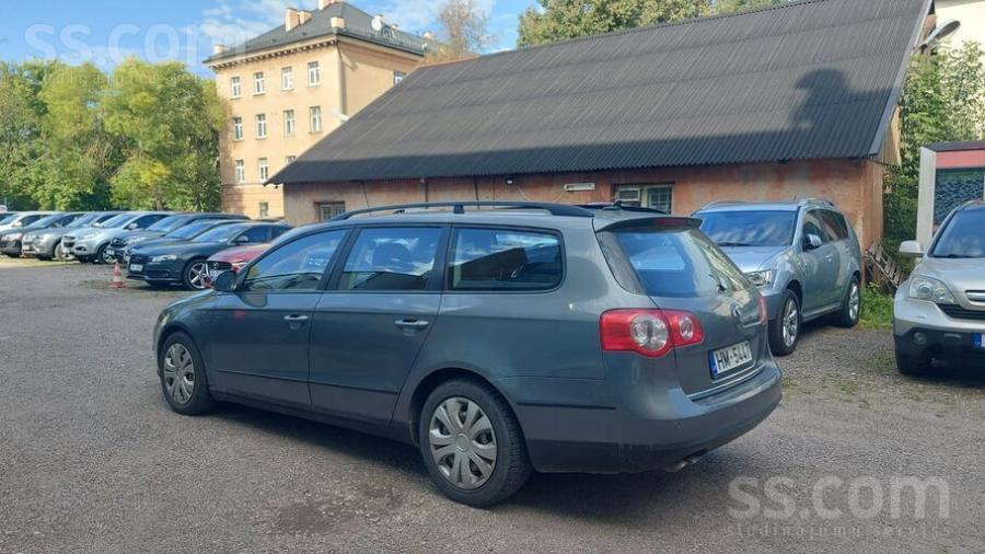 Grey Volkswagen Passat B6 2007 in Daugavpils, with an engine capacity of 2.00 L and mileage of 0 thousand km for 1450 €, photo 7 on AUTOMOTO.COM.LV