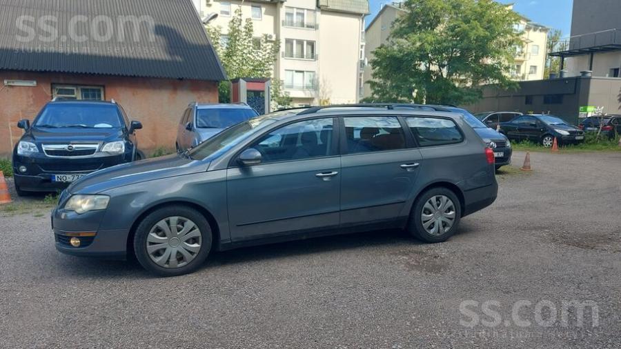 Grey Volkswagen Passat B6 2007 in Daugavpils, with an engine capacity of 2.00 L and mileage of 0 thousand km for 1450 €, photo 8 on AUTOMOTO.COM.LV