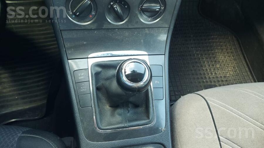 Grey Volkswagen Passat B6 2007 in Daugavpils, with an engine capacity of 2.00 L and mileage of 0 thousand km for 1450 €, photo 13 on AUTOMOTO.COM.LV