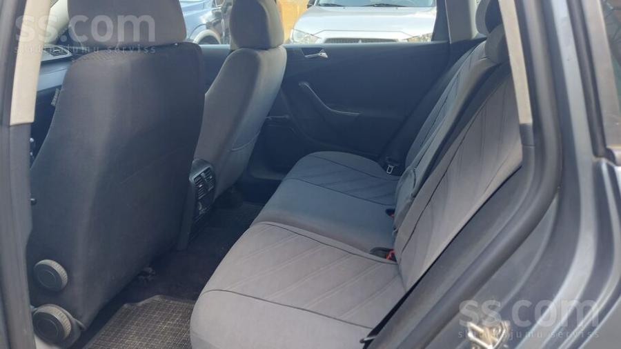 Grey Volkswagen Passat B6 2007 in Daugavpils, with an engine capacity of 2.00 L and mileage of 0 thousand km for 1450 €, photo 15 on AUTOMOTO.COM.LV