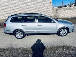 Pelēks Volkswagen Passat B6 2008 Daugavpils, ar dzinēja tilpumu 2.00 L un nobraukumu 268 tūkst. km par 2999 €, foto 6 vietnē AUTOMOTO.COM.LV