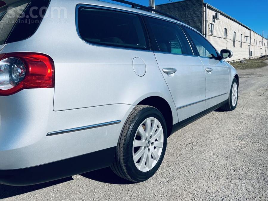 Pelēks Volkswagen Passat B6 2008 Daugavpils, ar dzinēja tilpumu 2.00 L un nobraukumu 268 tūkst. km par 2999 €, foto 12 vietnē AUTOMOTO.COM.LV