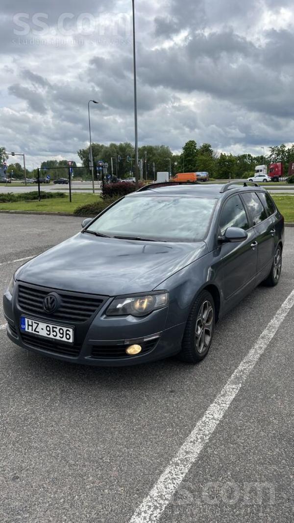 Pelēks Volkswagen Passat B6 2008 Rīga, ar dzinēja tilpumu 2.00 L un nobraukumu 328 tūkst. km par 2000 €, foto 1 vietnē AUTOMOTO.COM.LV