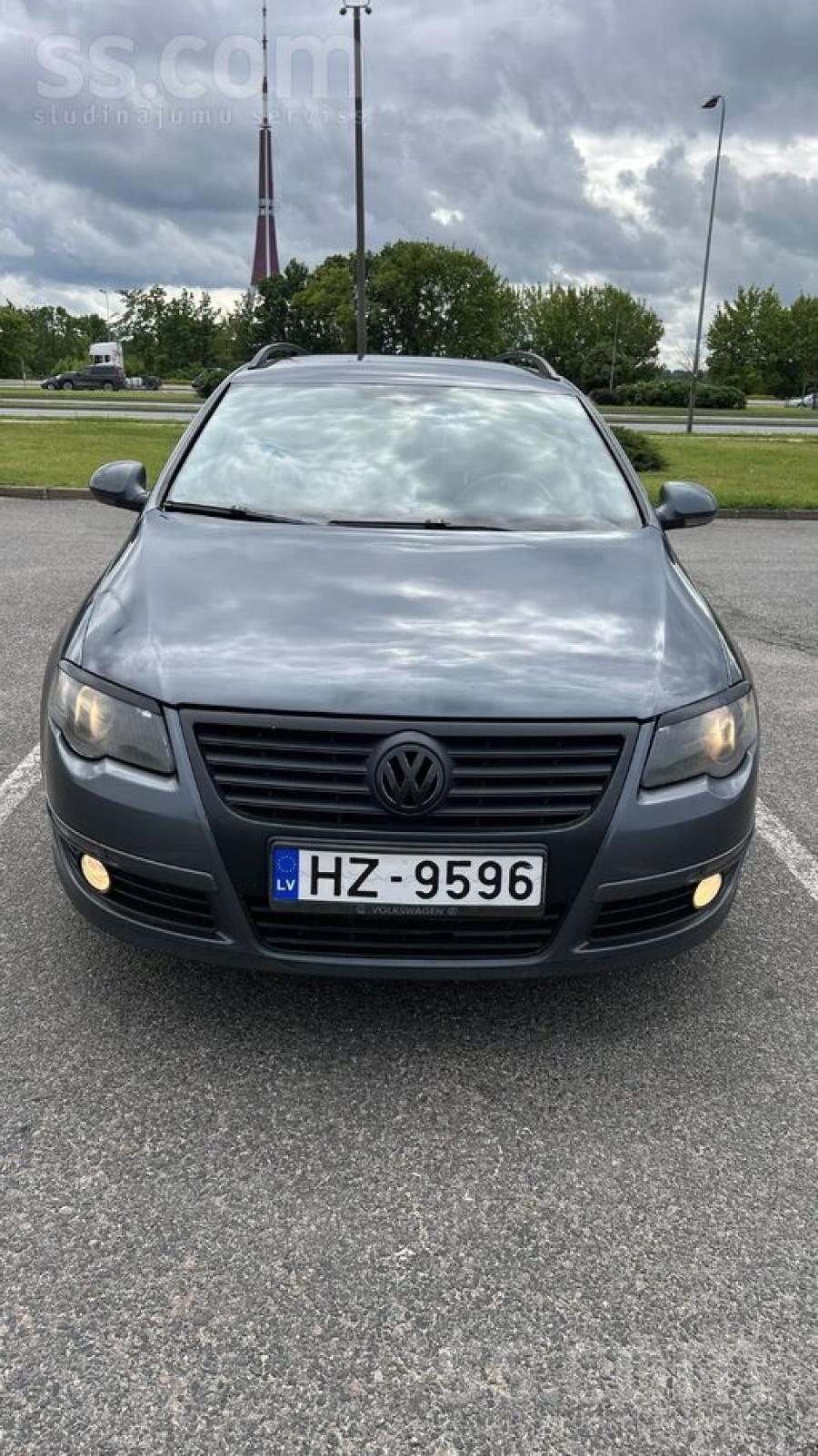 Pelēks Volkswagen Passat B6 2008 Rīga, ar dzinēja tilpumu 2.00 L un nobraukumu 328 tūkst. km par 1700 €, foto 2 vietnē AUTOMOTO.COM.LV