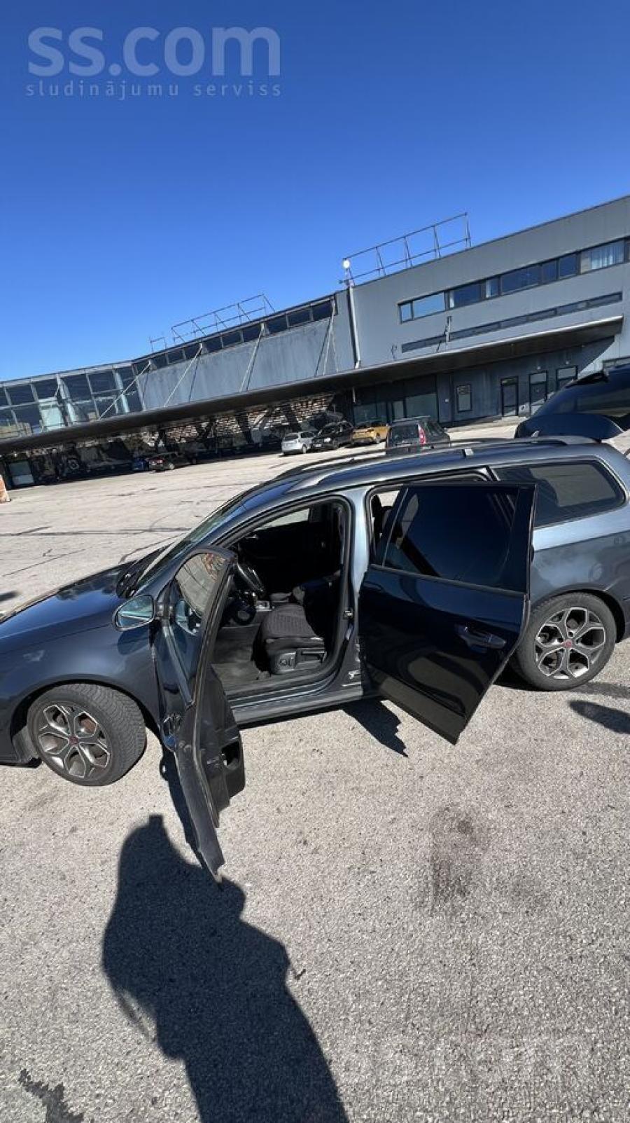 Pelēks Volkswagen Passat B6 2008 Rīga, ar dzinēja tilpumu 2.00 L un nobraukumu 328 tūkst. km par 1700 €, foto 7 vietnē AUTOMOTO.COM.LV