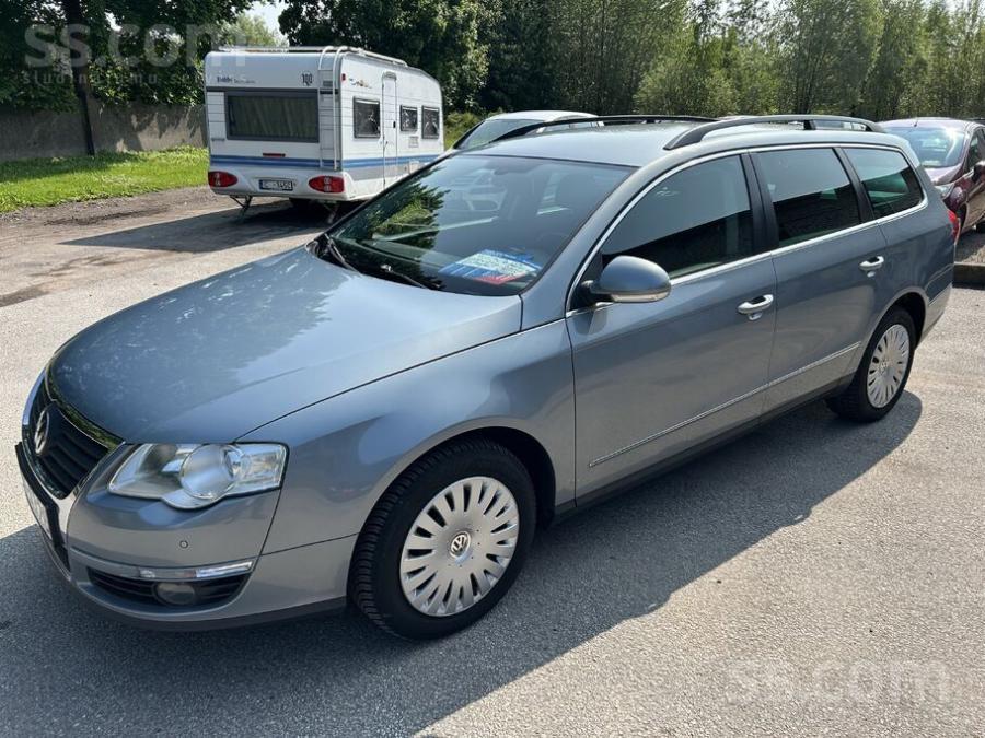 Grey Volkswagen Passat B6 2008 in Limbazi, with an engine capacity of 2.00 L and mileage of 230 thousand km for 4250 €, photo 1 on AUTOMOTO.COM.LV