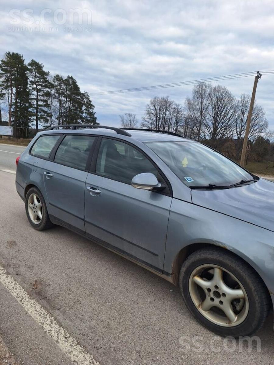Pelēks Volkswagen Passat B6 2008 Gulbene, ar dzinēja tilpumu 2.00 L un nobraukumu 282 tūkst. km par 1100 €, foto 3 vietnē AUTOMOTO.COM.LV