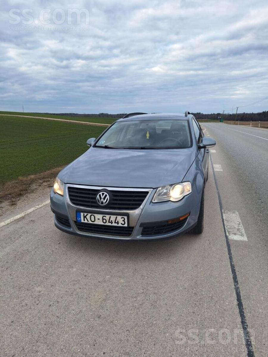 Pelēks Volkswagen Passat B6 2008 Gulbene, ar dzinēja tilpumu 2.00 L un nobraukumu 282 tūkst. km par 1100 €, foto 4 vietnē AUTOMOTO.COM.LV