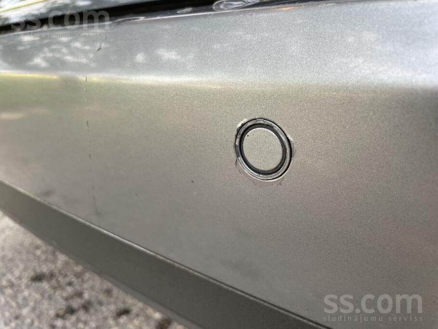Grey Volkswagen Passat B6 2008 in Riga, with an engine capacity of 2.00 L and mileage of 0 thousand km for 2599 €, photo 12 on AUTOMOTO.COM.LV