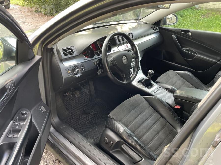 Grey Volkswagen Passat B6 2008 in Riga, with an engine capacity of 2.00 L and mileage of 0 thousand km for 2599 €, photo 19 on AUTOMOTO.COM.LV