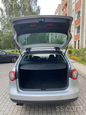 Pelēks Volkswagen Passat B6 2008 Rīga, ar dzinēja tilpumu 2.00 L un nobraukumu 258 tūkst. km par 2700 €, foto 8 vietnē AUTOMOTO.COM.LV