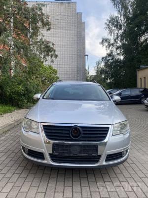 Pelēks Volkswagen Passat B6 2008 Rīga, ar dzinēja tilpumu 2.00 L un nobraukumu 258 tūkst. km par 2700 €, foto 12 vietnē AUTOMOTO.COM.LV