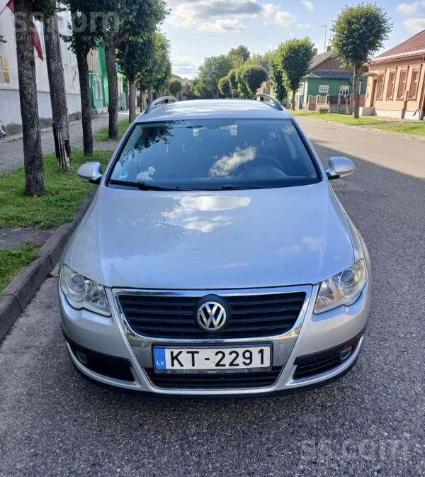 Pelēks Volkswagen Passat B6 2008 Krāslava, ar dzinēja tilpumu 2.00 L un nobraukumu 257 tūkst. km par 2100 €, foto 1 vietnē AUTOMOTO.COM.LV
