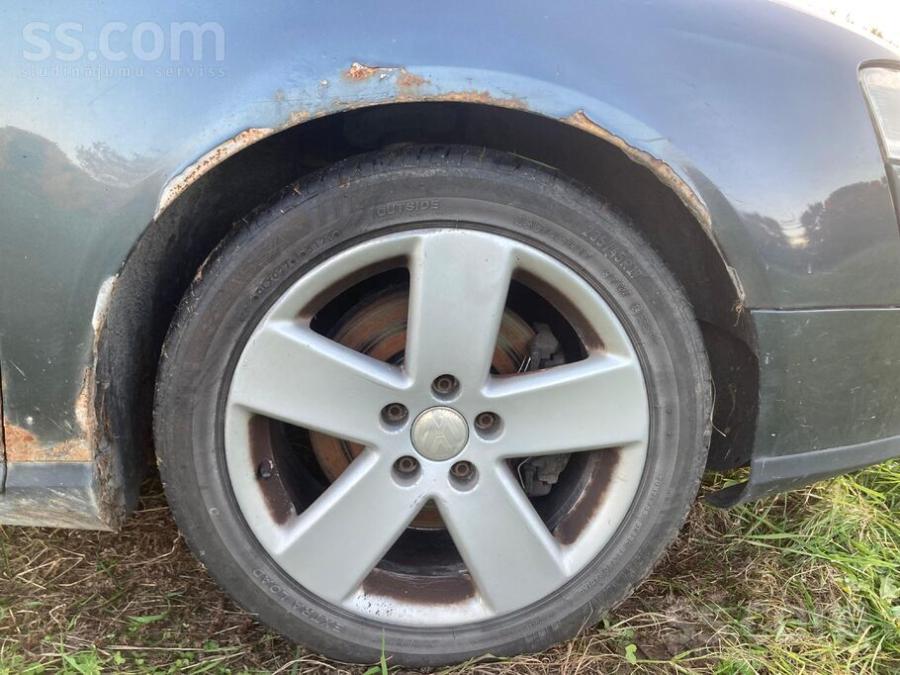 Pelēks Volkswagen Passat B6 2008 Rīga, ar dzinēja tilpumu 2.00 L un nobraukumu 524 tūkst. km par 450 €, foto 12 vietnē AUTOMOTO.COM.LV