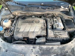 Pelēks Volkswagen Passat B6 2008 Rīga, ar dzinēja tilpumu 2.00 L un nobraukumu 524 tūkst. km par 450 €, foto 13 vietnē AUTOMOTO.COM.LV