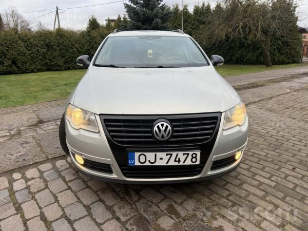 Grey Volkswagen Passat B6 2009 in Riga, with an engine capacity of 2.00 L and mileage of 321 thousand km for 2250 €, photo 3 on AUTOMOTO.COM.LV