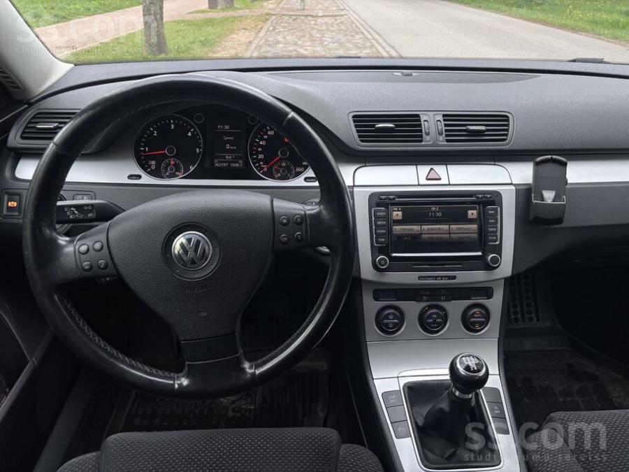 Pelēks Volkswagen Passat B6 2009 Kuldīga, ar dzinēja tilpumu 2.00 L un nobraukumu 362 tūkst. km par 2190 €, foto 9 vietnē AUTOMOTO.COM.LV