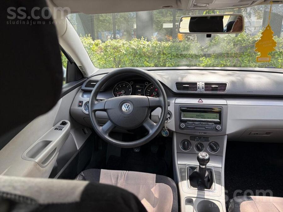 Pelēks Volkswagen Passat B6 2009 Rīga, ar dzinēja tilpumu 1.40 L un nobraukumu 99 tūkst. km par 2400 €, foto 6 vietnē AUTOMOTO.COM.LV