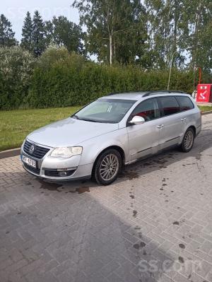 Pelēks Volkswagen Passat B6 2009 Rīga, ar dzinēja tilpumu 2.00 L un nobraukumu 356 tūkst. km par 800 €, foto 1 vietnē AUTOMOTO.COM.LV