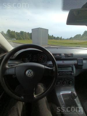 Pelēks Volkswagen Passat B6 2009 Rīga, ar dzinēja tilpumu 2.00 L un nobraukumu 356 tūkst. km par 800 €, foto 4 vietnē AUTOMOTO.COM.LV