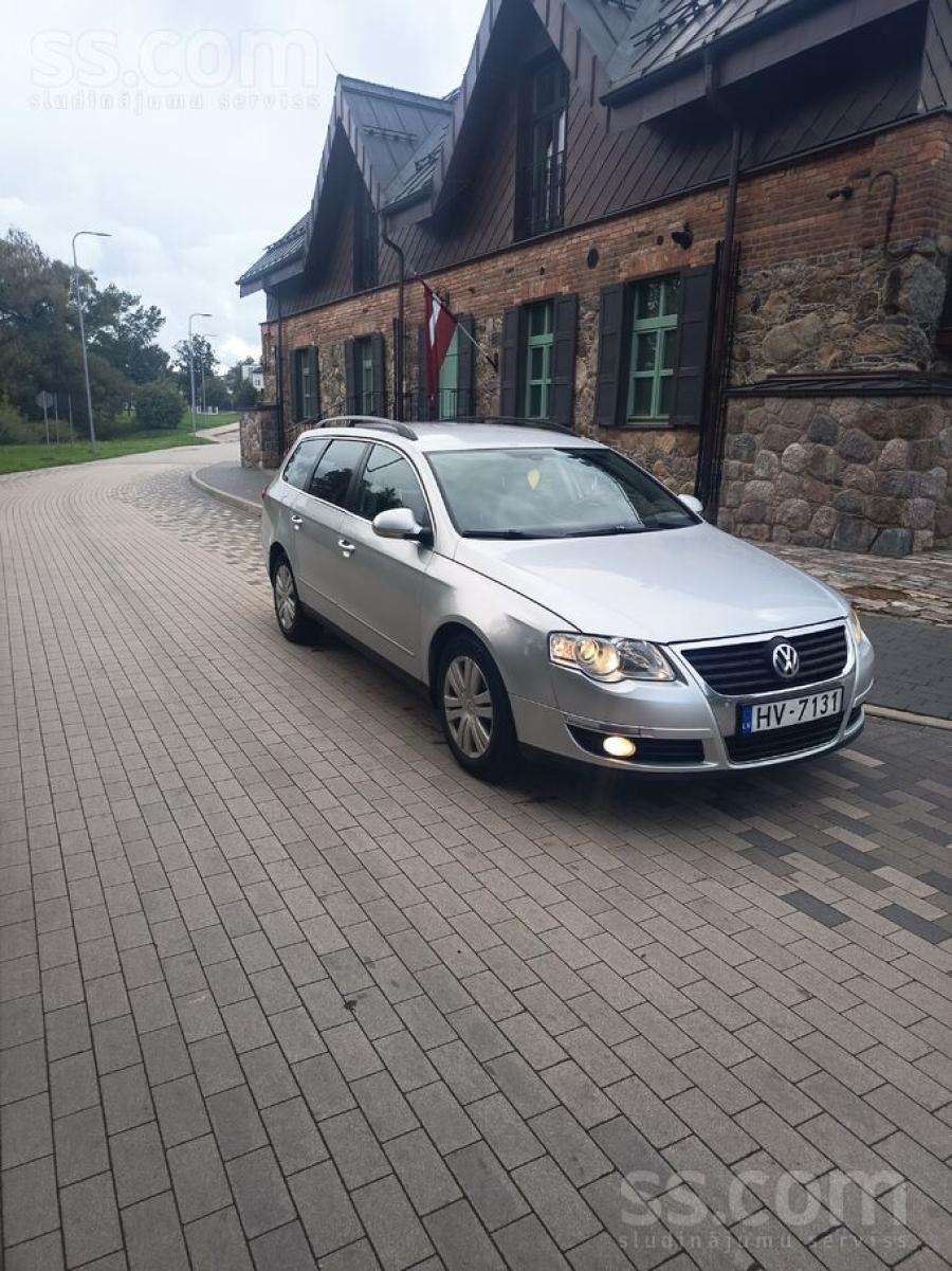 Pelēks Volkswagen Passat B6 2009 Rēzekne, ar dzinēja tilpumu 2.00 L un nobraukumu 360 tūkst. km par 1850 €, foto 1 vietnē AUTOMOTO.COM.LV