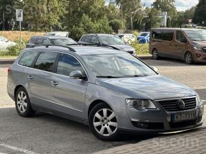 Grey Volkswagen Passat B6 2009 in Riga, with an engine capacity of 2.00 L and mileage of 404 thousand km for 2100 €, photo  on AUTOMOTO.COM.LV