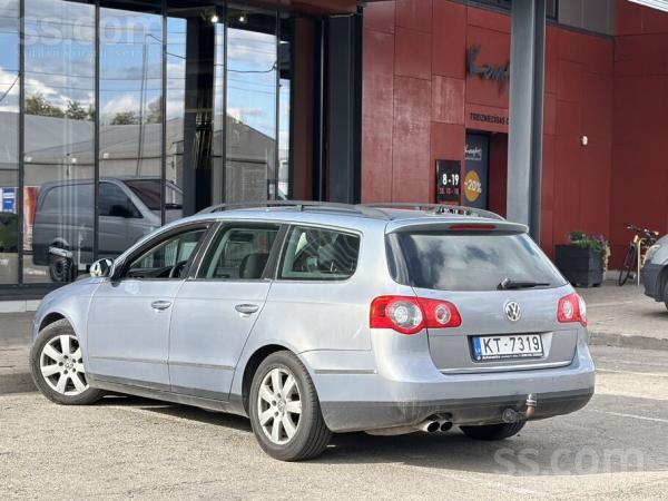 Grey Volkswagen Passat B6 2009 in Riga, with an engine capacity of 2.00 L and mileage of 404 thousand km for 2100 €, photo 4 on AUTOMOTO.COM.LV