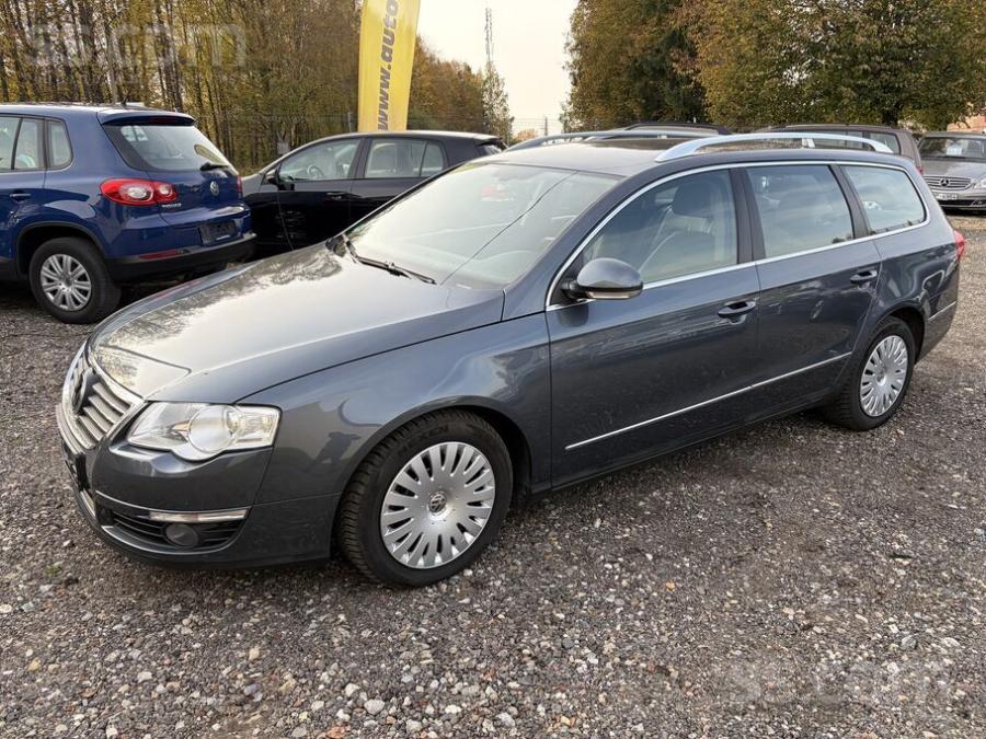 Pelēks Volkswagen Passat B6 2009 Limbaži, ar dzinēja tilpumu 2.00 L un nobraukumu 289 tūkst. km par 4250 €, foto 1 vietnē AUTOMOTO.COM.LV