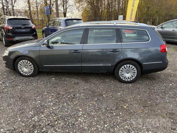 Volkswagen Passat B6 2009 Limbaži vietnē Pelēks Volkswagen Passat B6 2009 Limbaži, ar dzinēja tilpumu 2.00 L un nobraukumu 289 tūkst. km par 4250 €, foto 9 vietnē AUTOMOTO.COM.LV