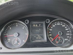 Grey Volkswagen Passat B6 2009 in Riga, with an engine capacity of 2.00 L and mileage of 285 thousand km for 1100 €, photo 8 on AUTOMOTO.COM.LV