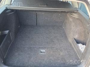 Grey Volkswagen Passat B6 2009 in Riga, with an engine capacity of 2.00 L and mileage of 285 thousand km for 1100 €, photo 10 on AUTOMOTO.COM.LV
