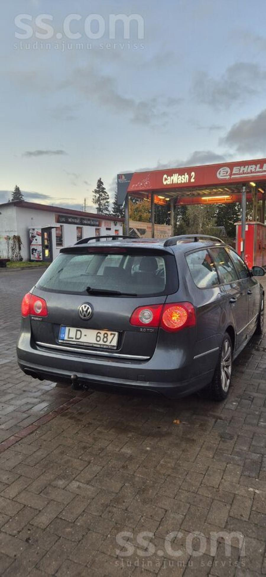 Grey Volkswagen Passat B6 2010 in Rezekne, with an engine capacity of 2.00 L and mileage of 290 thousand km for 2650 €, photo 5 on AUTOMOTO.COM.LV
