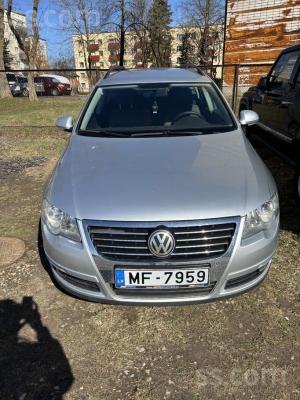 Pelēks Volkswagen Passat B6 2010 Rīga, ar dzinēja tilpumu 1.80 L un nobraukumu 194 tūkst. km par 5000 €, foto 8 vietnē AUTOMOTO.COM.LV