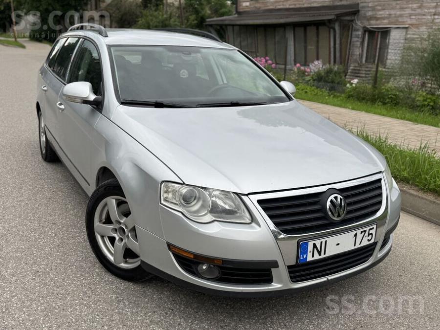 Pelēks Volkswagen Passat B6 2010 Jelgava, ar dzinēja tilpumu 2.00 L un nobraukumu 0 tūkst. km par 1680 €, foto 1 vietnē AUTOMOTO.COM.LV