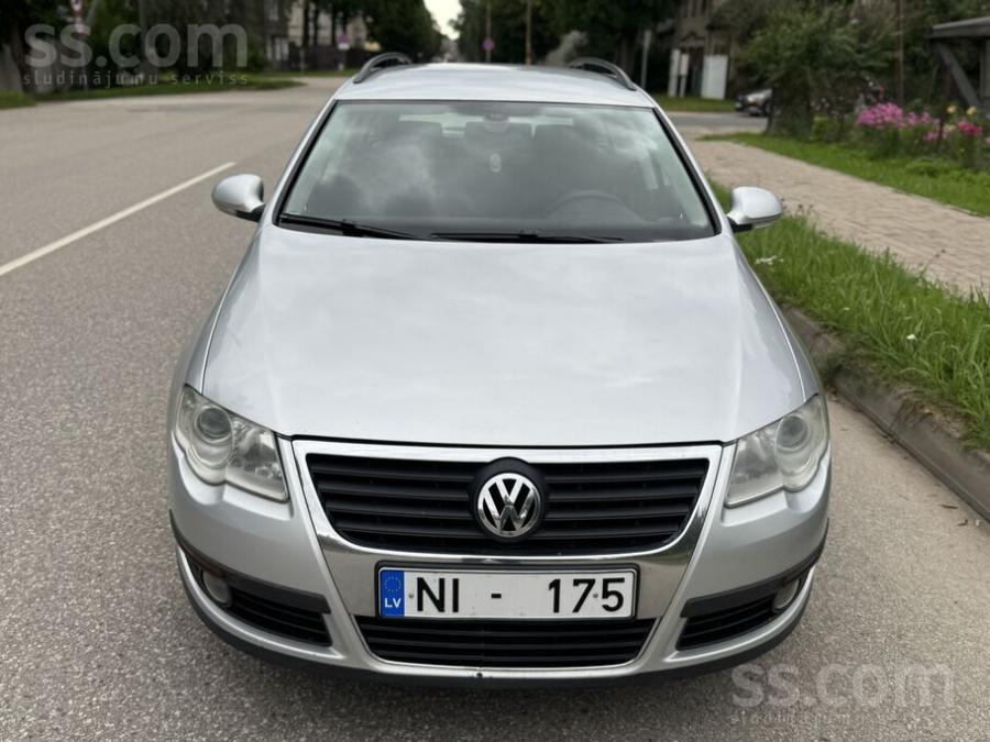 Pelēks Volkswagen Passat B6 2010 Jelgava, ar dzinēja tilpumu 2.00 L un nobraukumu 0 tūkst. km par 1680 €, foto 3 vietnē AUTOMOTO.COM.LV