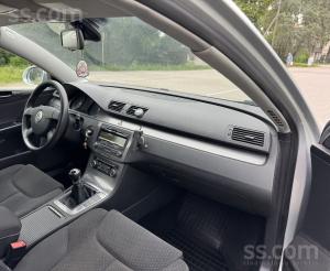 Pelēks Volkswagen Passat B6 2010 Jelgava, ar dzinēja tilpumu 2.00 L un nobraukumu 0 tūkst. km par 1680 €, foto 9 vietnē AUTOMOTO.COM.LV