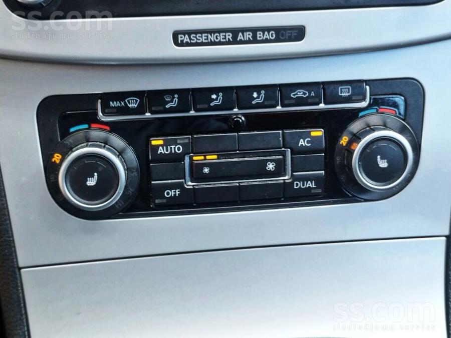 Grey Volkswagen Passat B6 2010 in Riga, with an engine capacity of 2.00 L and mileage of 465 thousand km for 1750 €, photo 17 on AUTOMOTO.COM.LV